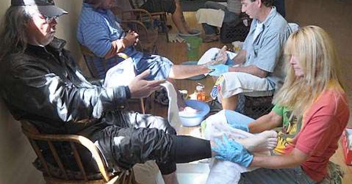 Washing Feet, Giving Hope - The Santa Barbara Independent