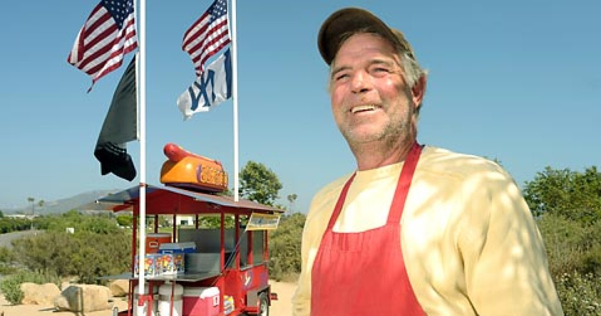 Hot Dog Man Bill Connell Dies - The Santa Barbara Independent