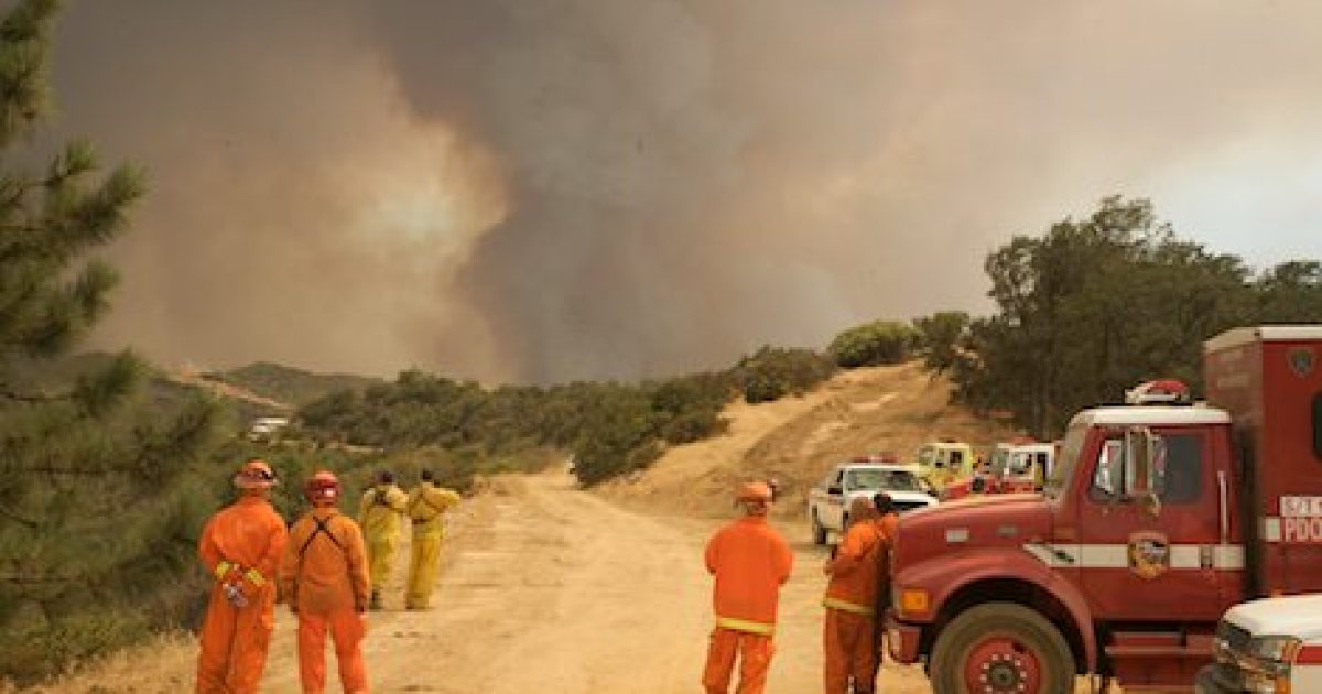 La Brea Fire Pushes North and East - The Santa Barbara Independent