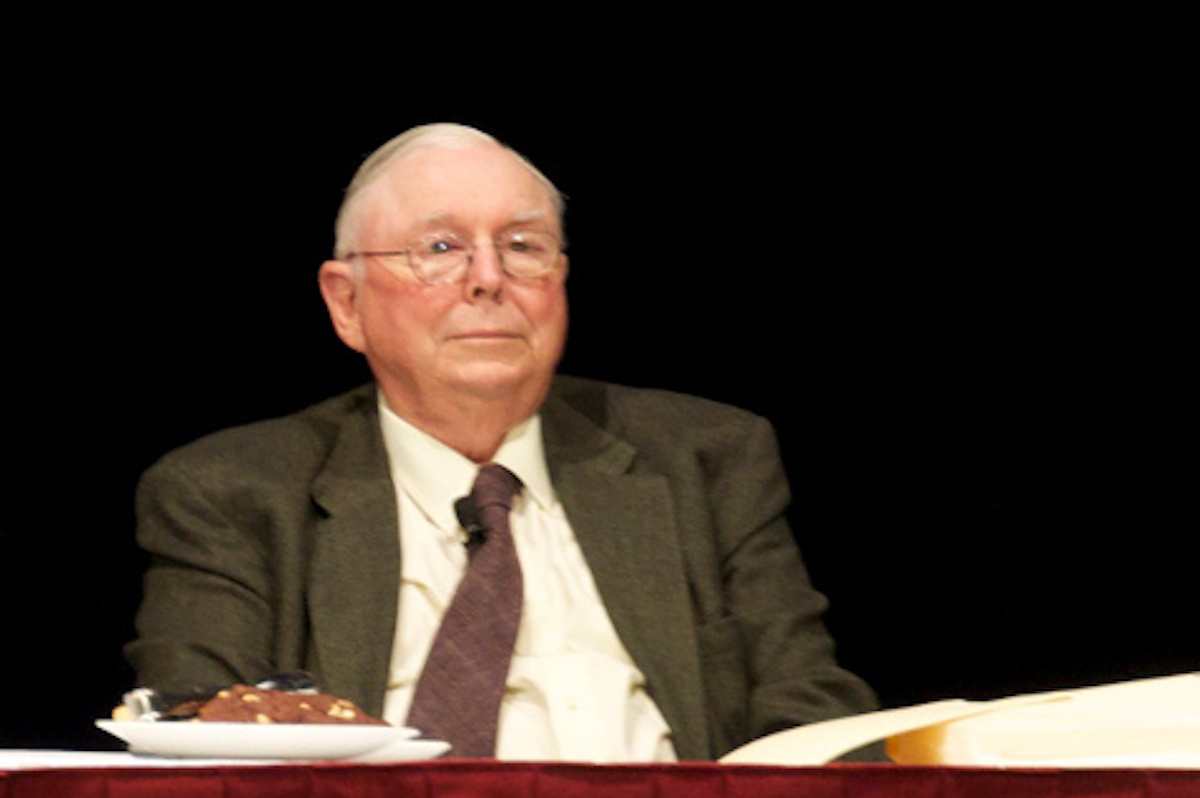 Charlie Munger to Donate $200 Million to UCSB for New Dorms - The Santa ...