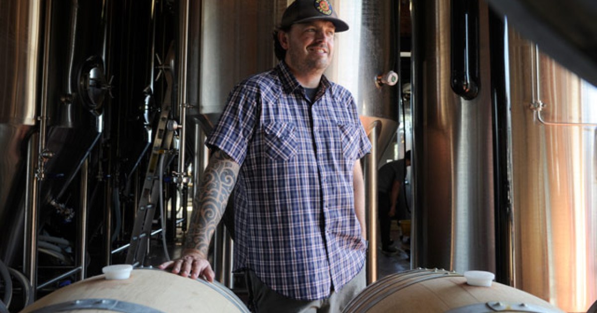 Third Window Finally Cracks Open - The Santa Barbara Independent