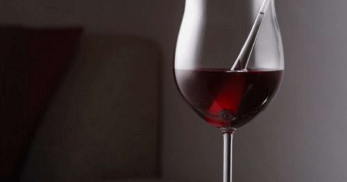 VitaJuwel Vino Vial’s Surprising Effects - The Santa Barbara Independent