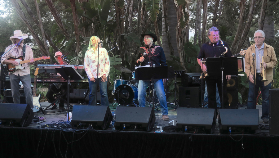 Fiesta Ranchera Draws 1,000 Guests - The Santa Barbara Independent