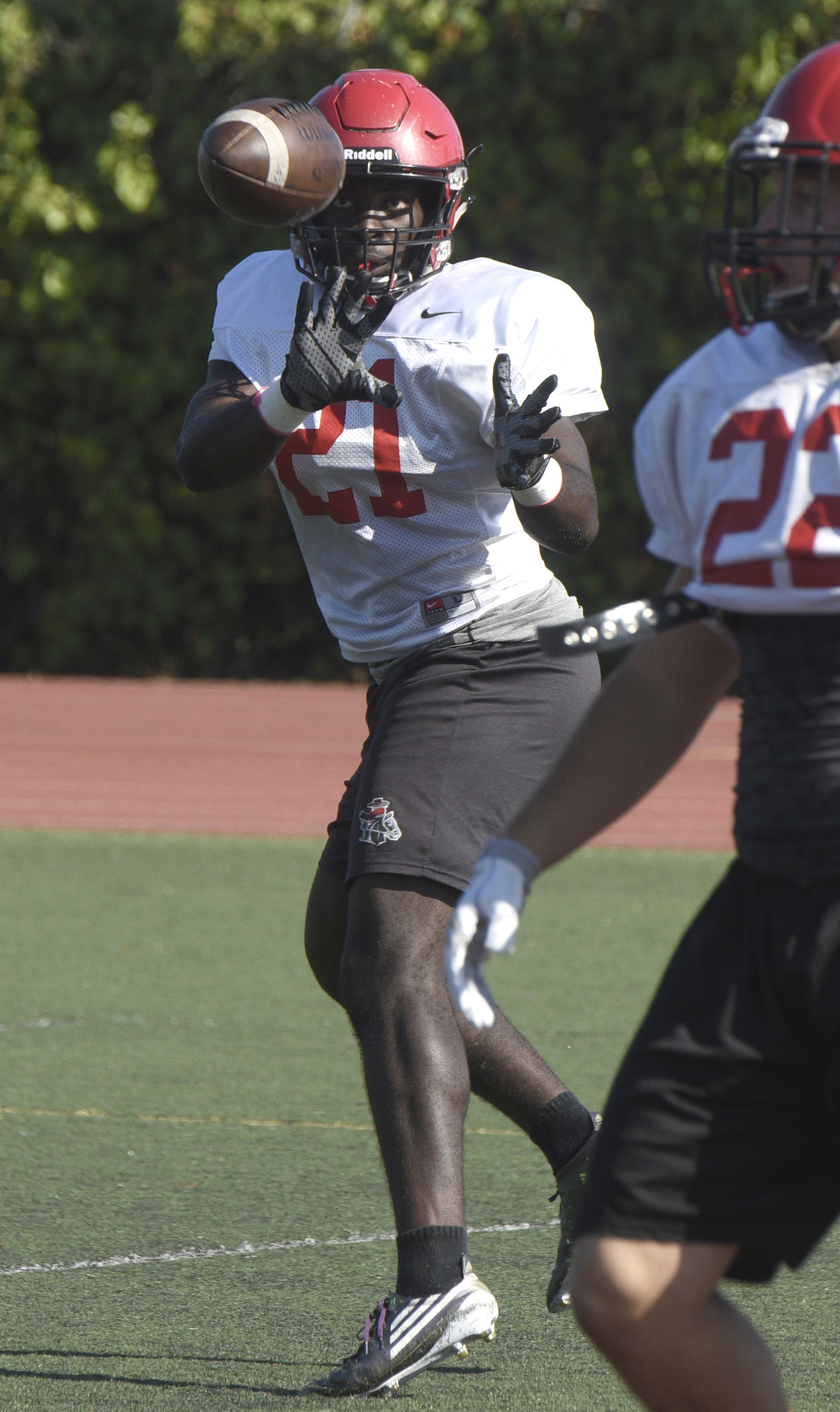 Fall Football Returns - The Santa Barbara Independent