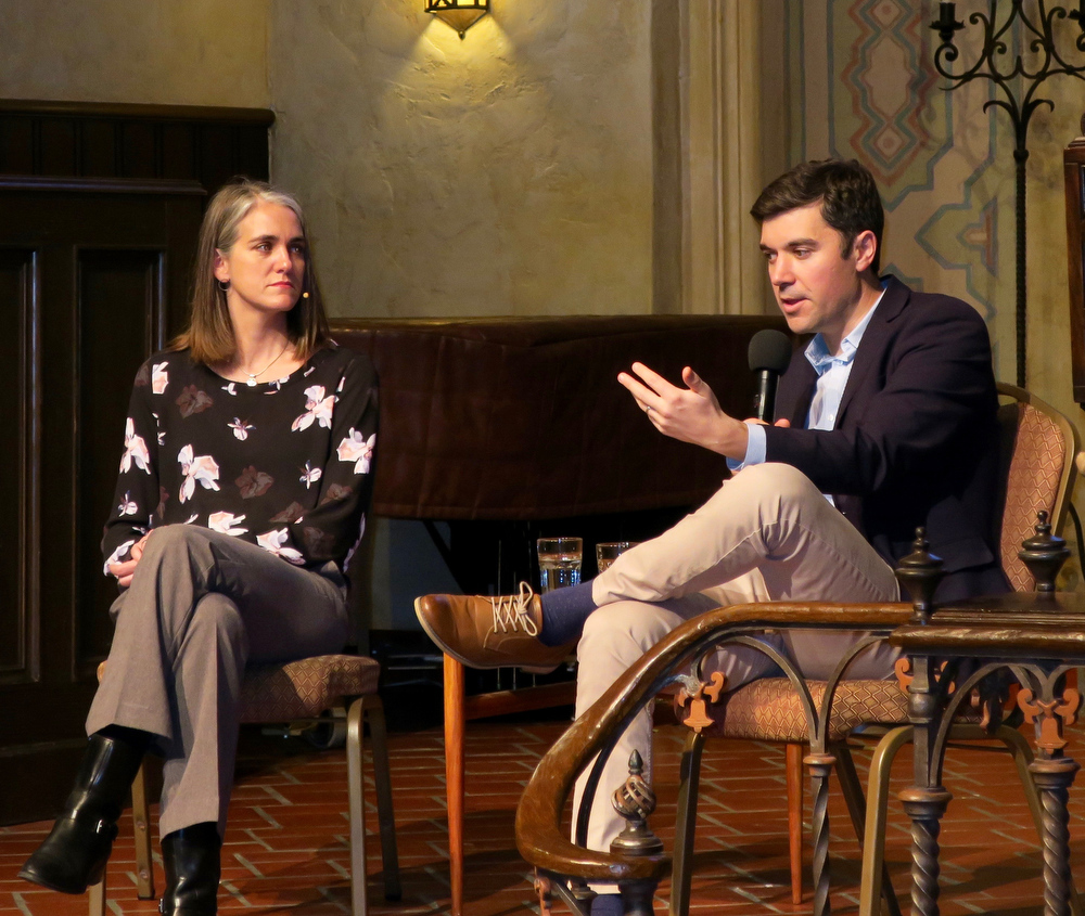 Eli Saslow Discusses Book with Arts & Lectures Donors - The Santa ...