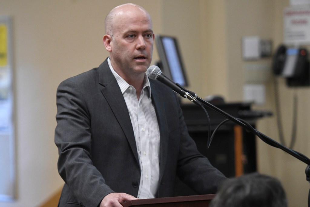 Geoff Green Stepping Down as CEO of Santa Barbara City College ...