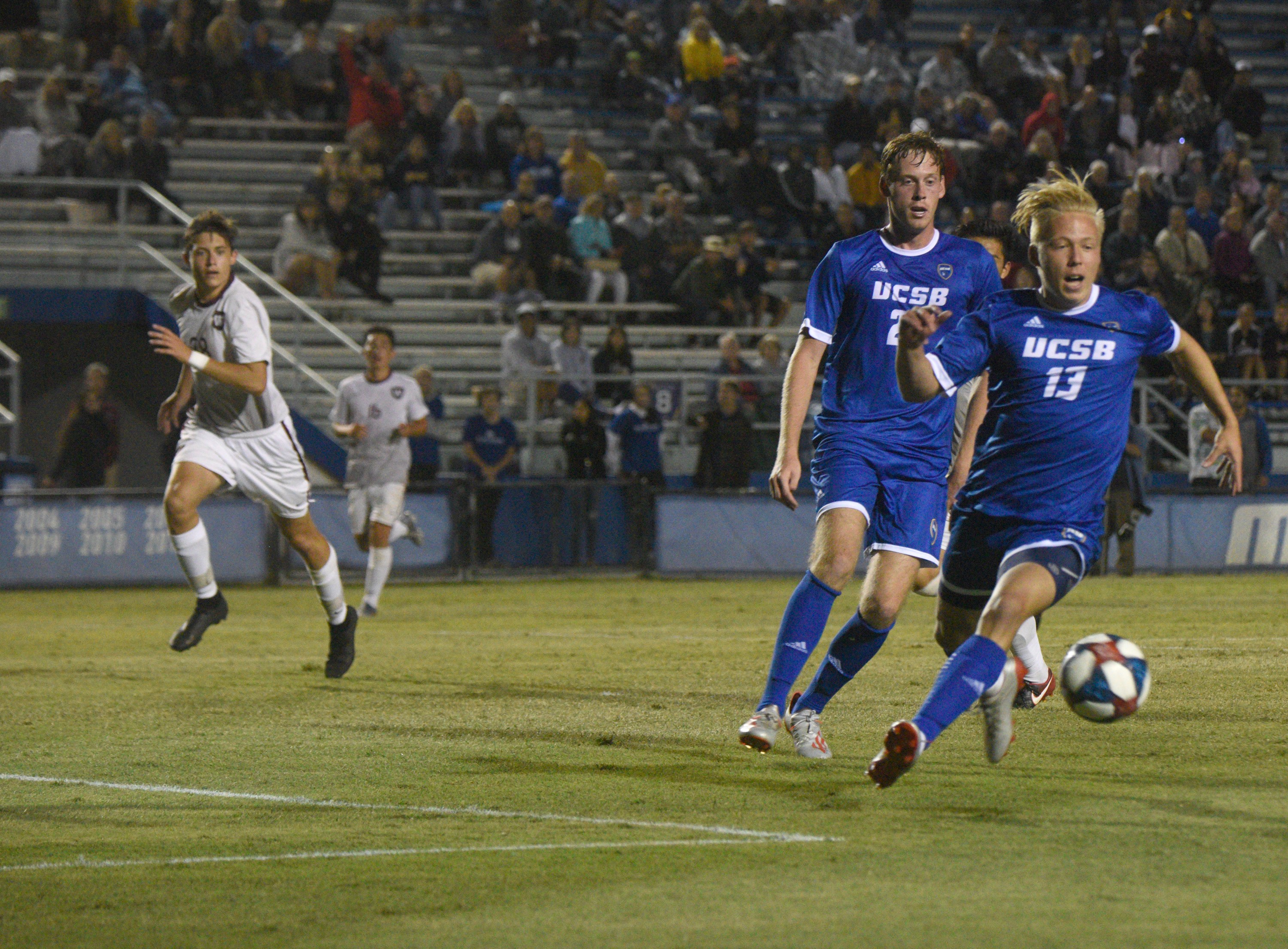 UCSB’s Awesome Autumn of Athletics - The Santa Barbara Independent