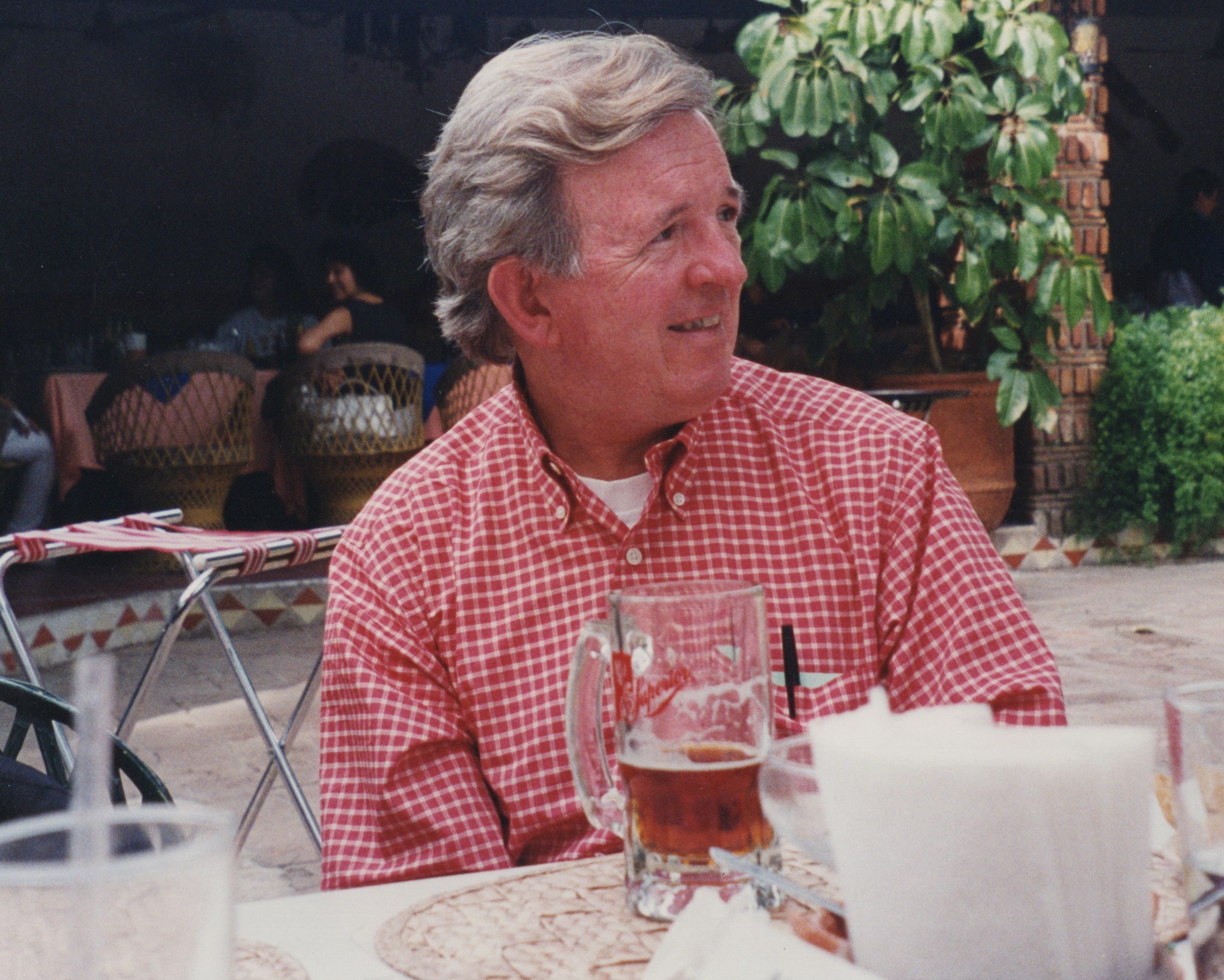 Robert Henning, 1938-2019 - The Santa Barbara Independent