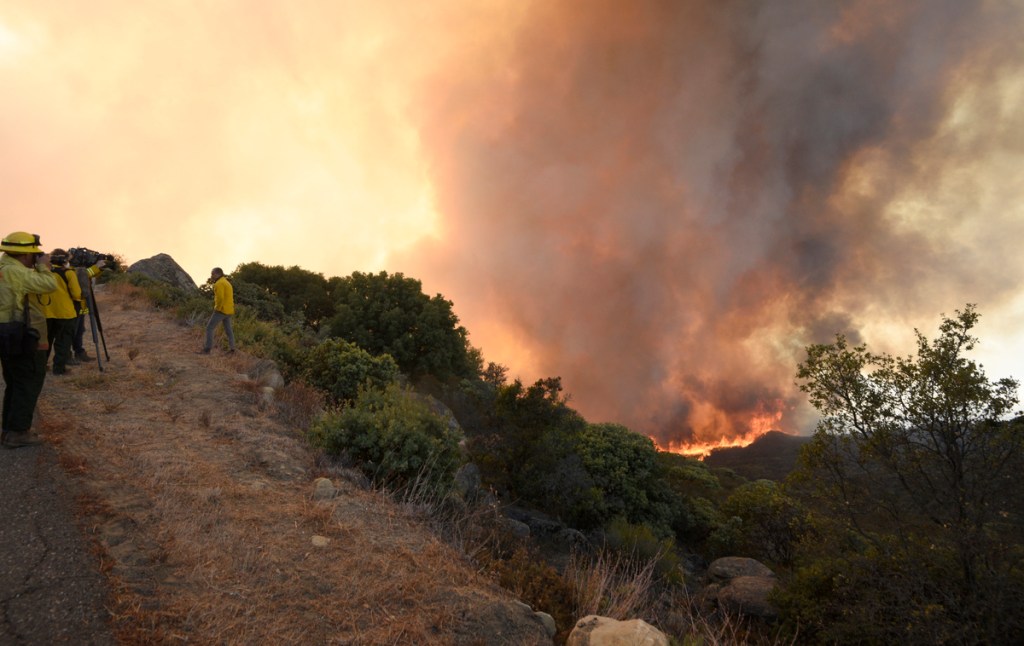 Wednesday Cave Fire Update: 4,330 Acres Burned, 20 Percent Contained ...