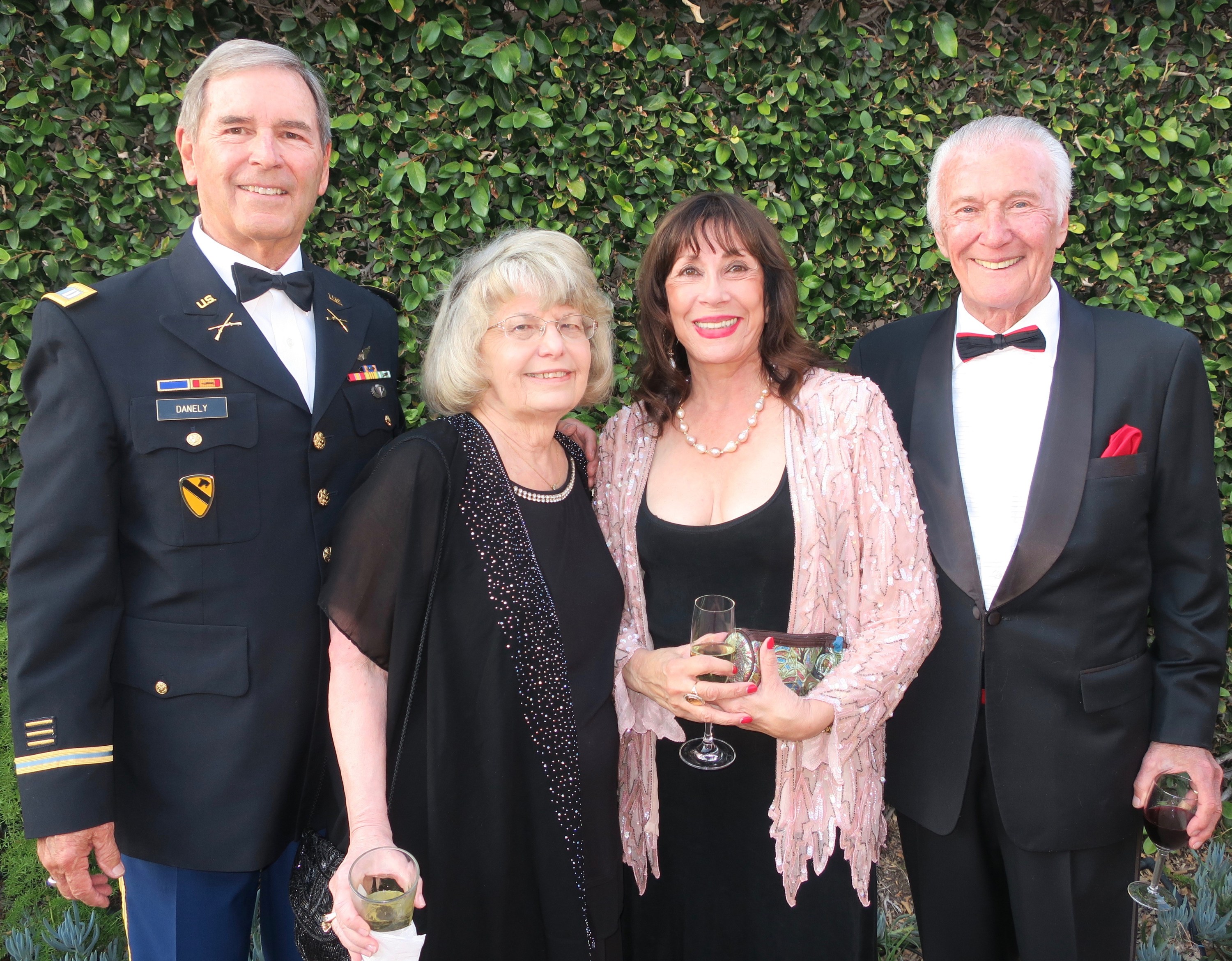 Military Ball Honors All Veterans and Active Duty Members - The Santa ...