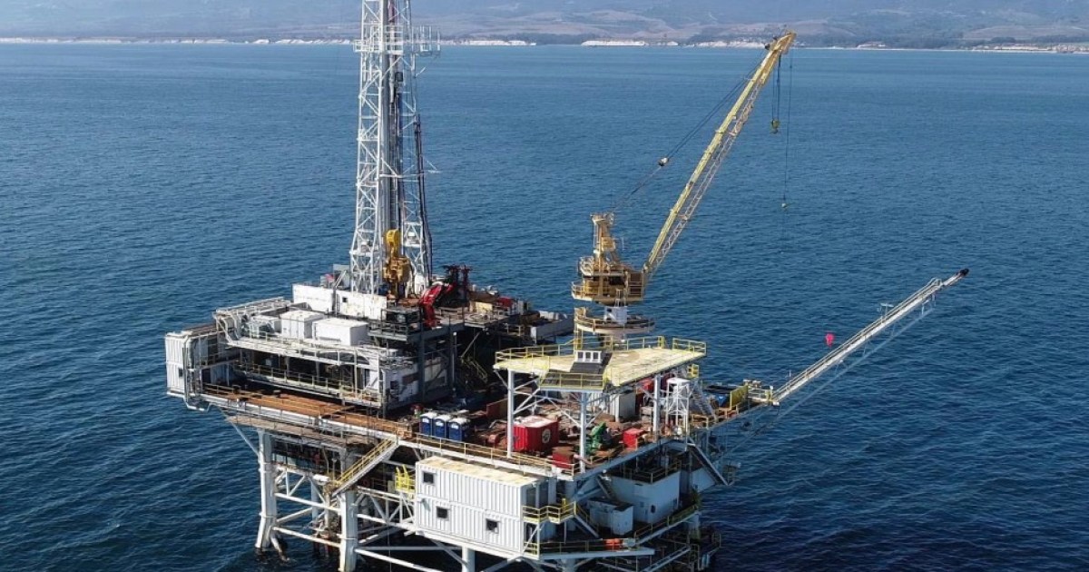 Platform Holly Plugs First Well - The Santa Barbara Independent