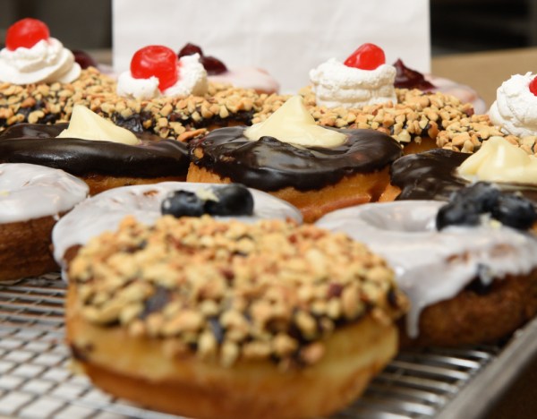Onus Donuts Aims for Classic Comfort - The Santa Barbara Independent