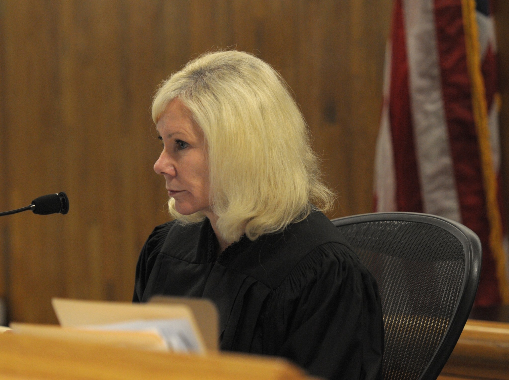 Santa Barbara Judge Spares Two Pit Bulls City Hall Sought to Euthanize ...