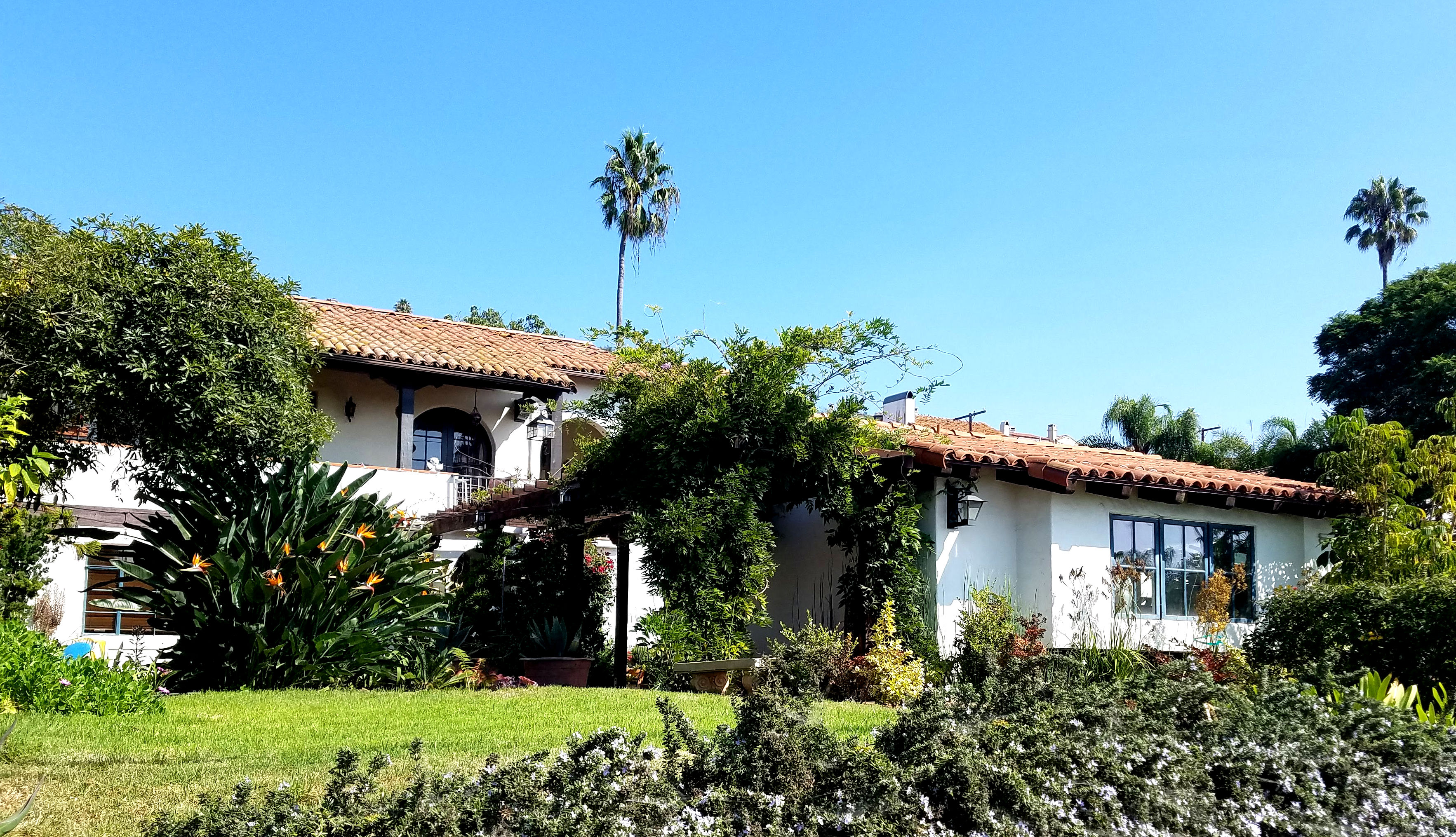 Impressive Adobe Overlooking Cliff Drive - The Santa Barbara Independent