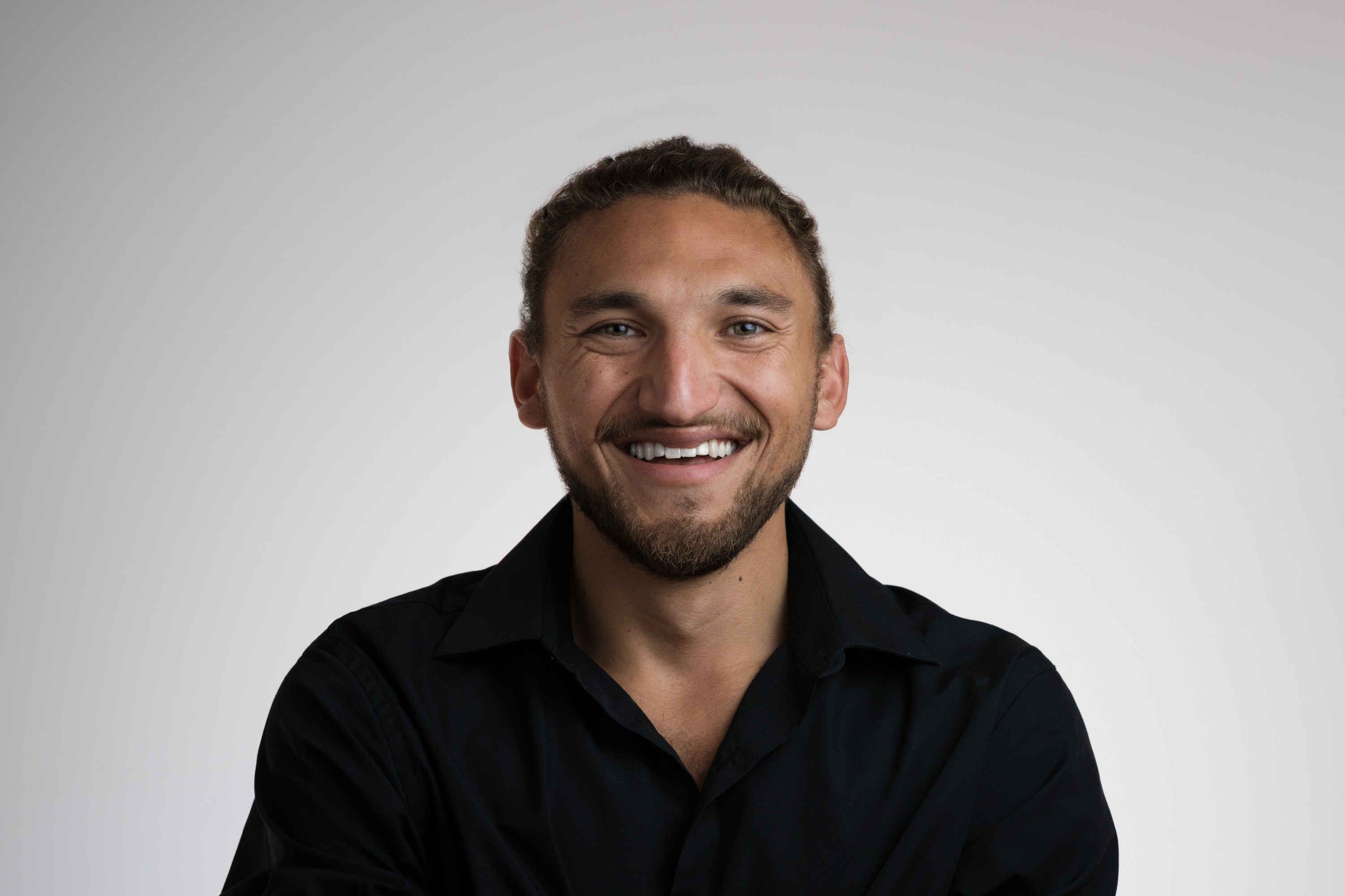 R-Zero’s UVC Lamp Fights COVID in Restaurants, Classrooms, and Beyond ...