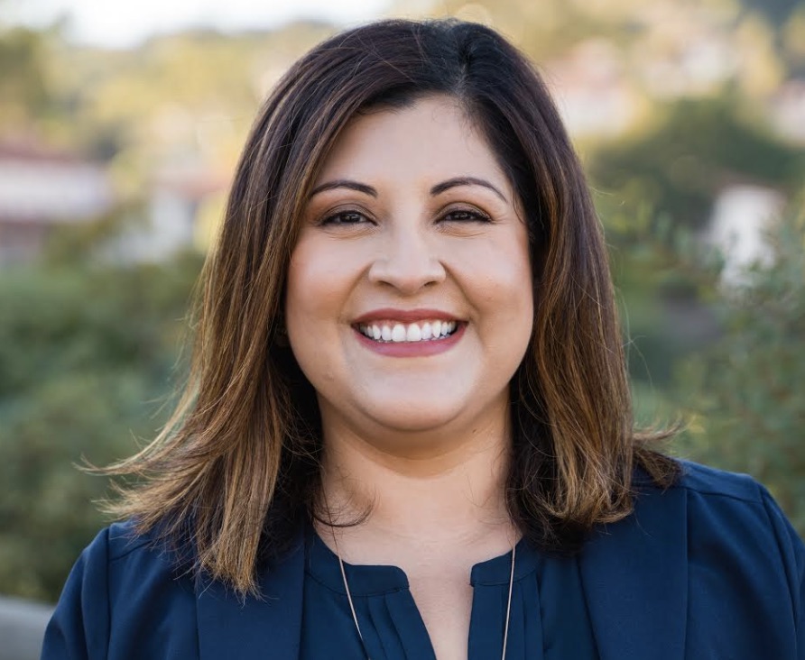 Luz Reyes-Martín Works for Equity Across Several Roles - The Santa ...