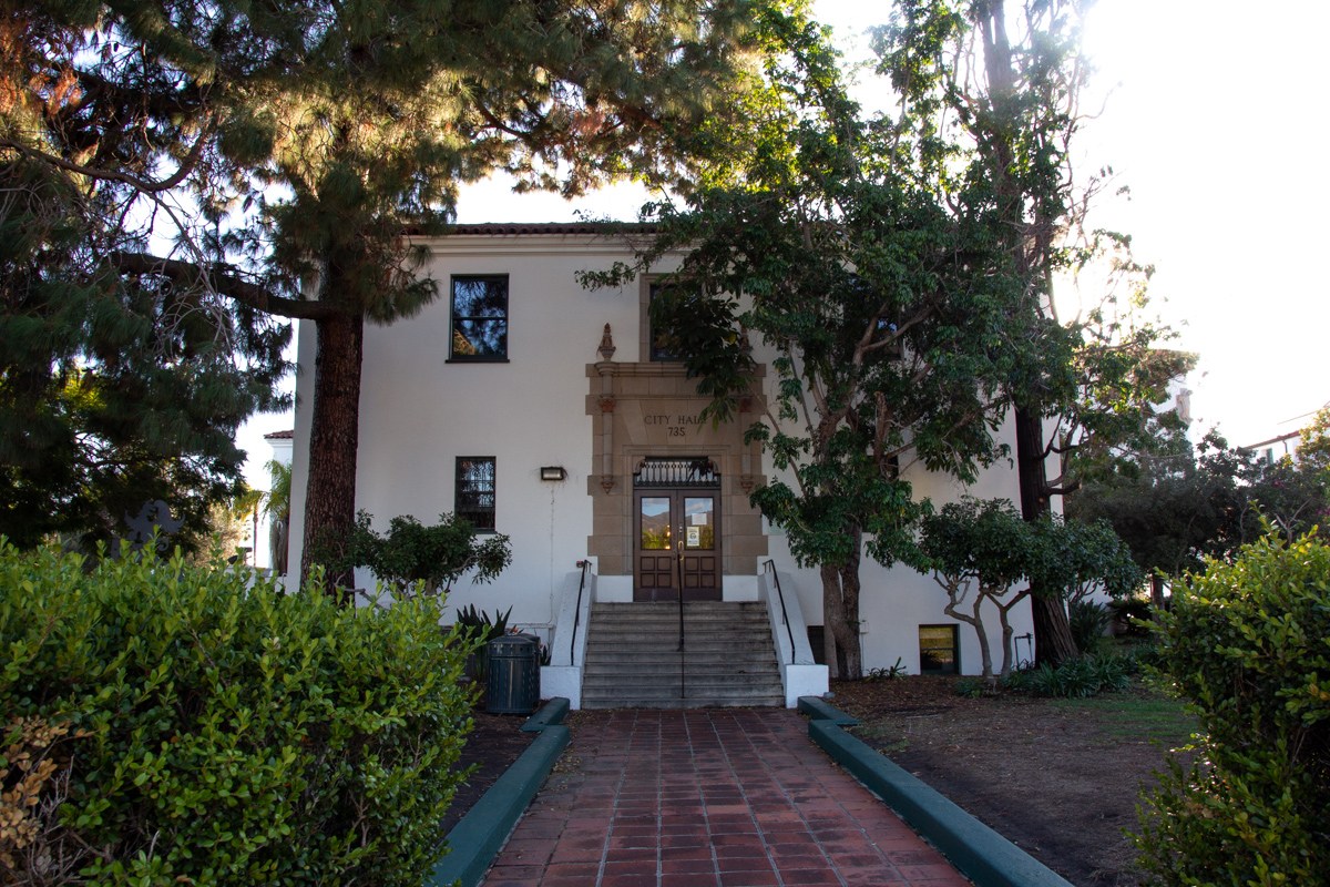 Suspect in Custody Following Sunday-Morning Stabbing in Santa Barbara ...