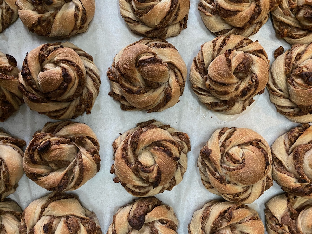Enjoying Hygge Hour at Santa Barbara’s Oat Bakery - The Santa Barbara ...