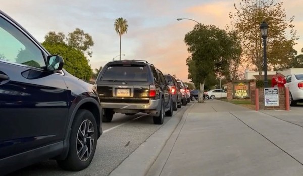 Chick-fil-A Given 90-Day Reprieve to Fix Drive-Thru Traffic - The Santa ...