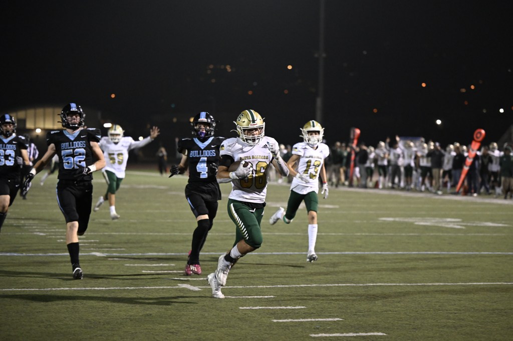 Nathan Barrios Explodes in Santa Barbara's 42-23 Victory over Buena ...