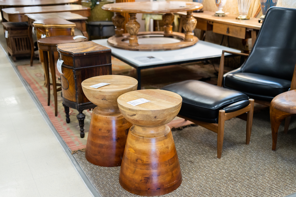 Lady Ridley-Tree’s Chic and Showy Wardrobe Going Up for Auction - The ...