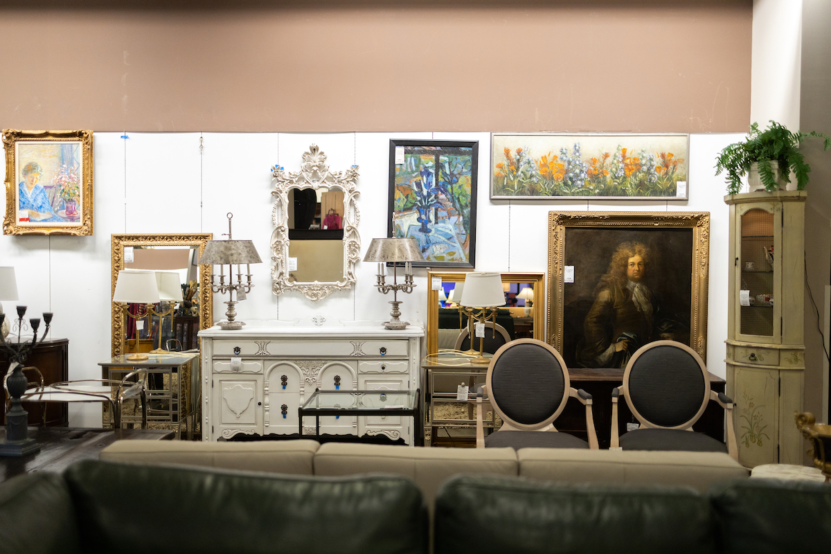 Lady Ridley-Tree’s Chic and Showy Wardrobe Going Up for Auction - The ...