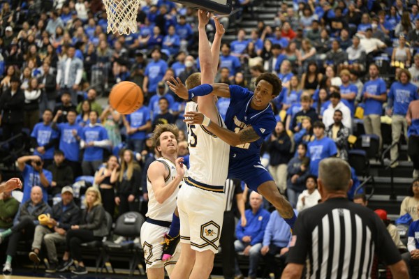 UCSB Falls Short in Showdown With UC Irvine - The Santa Barbara Independent