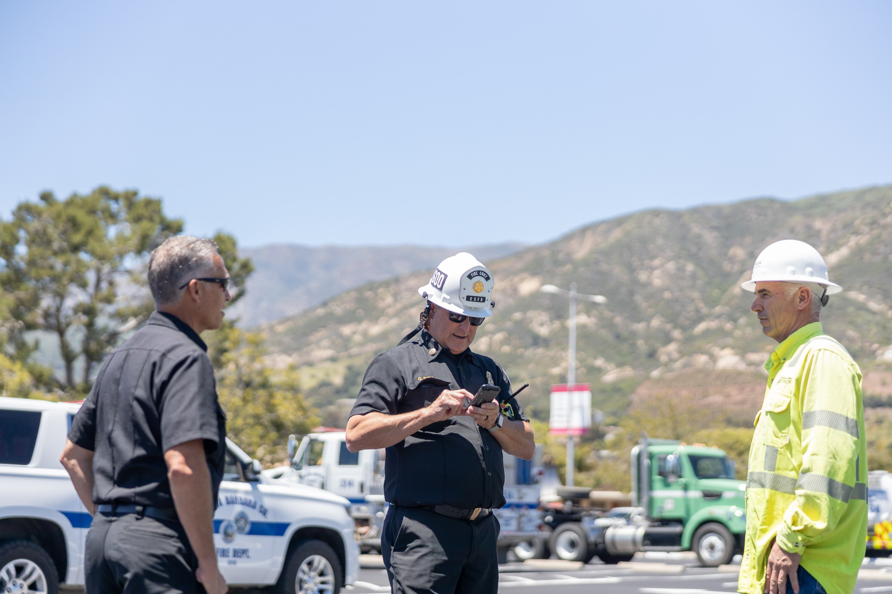 Fire Crews Battle Half-Acre Blaze near Carpinteria High School - The ...