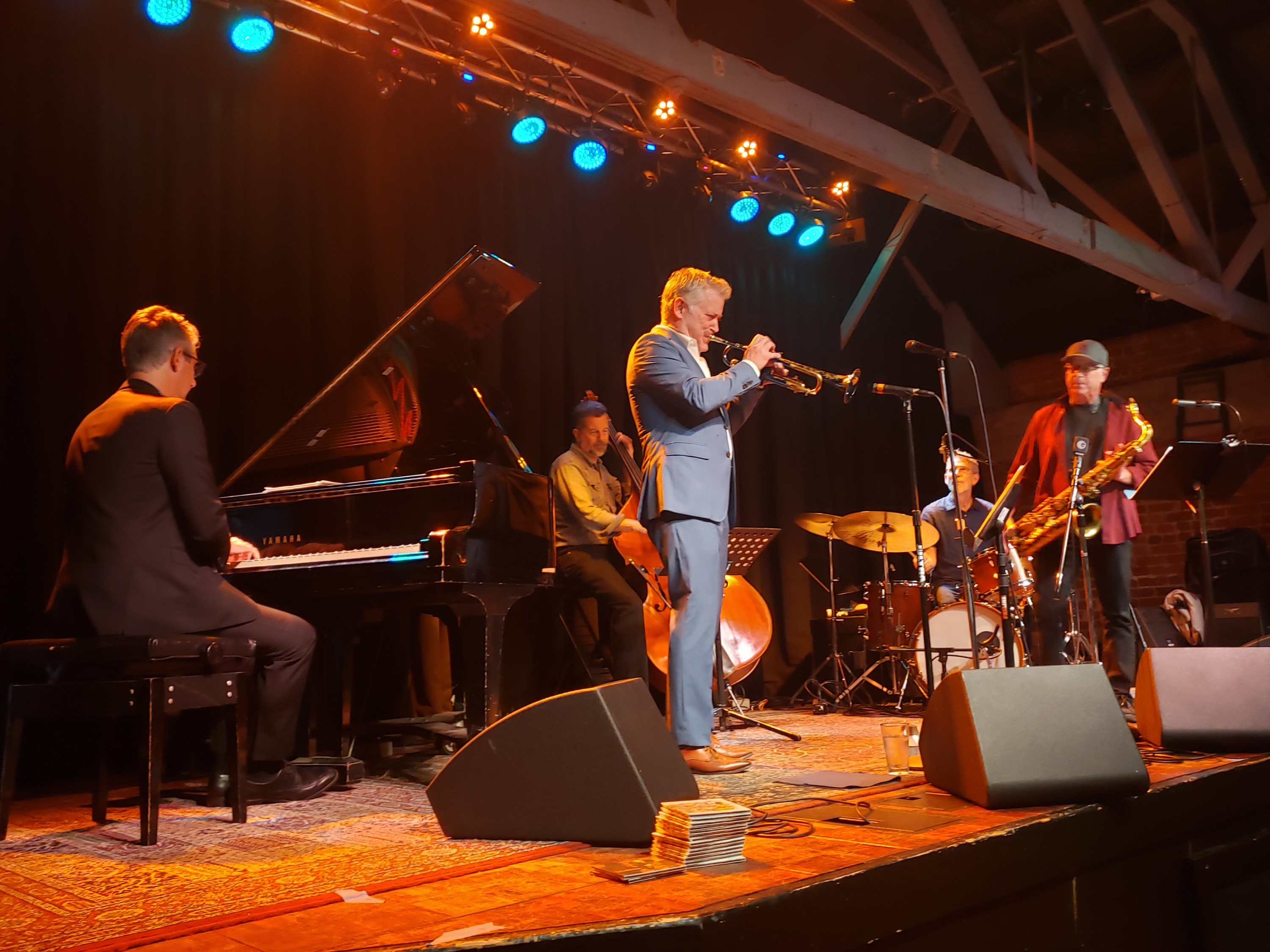 ON the Beat | Italianate Jazz Plate, A&L Gazing - The Santa Barbara ...