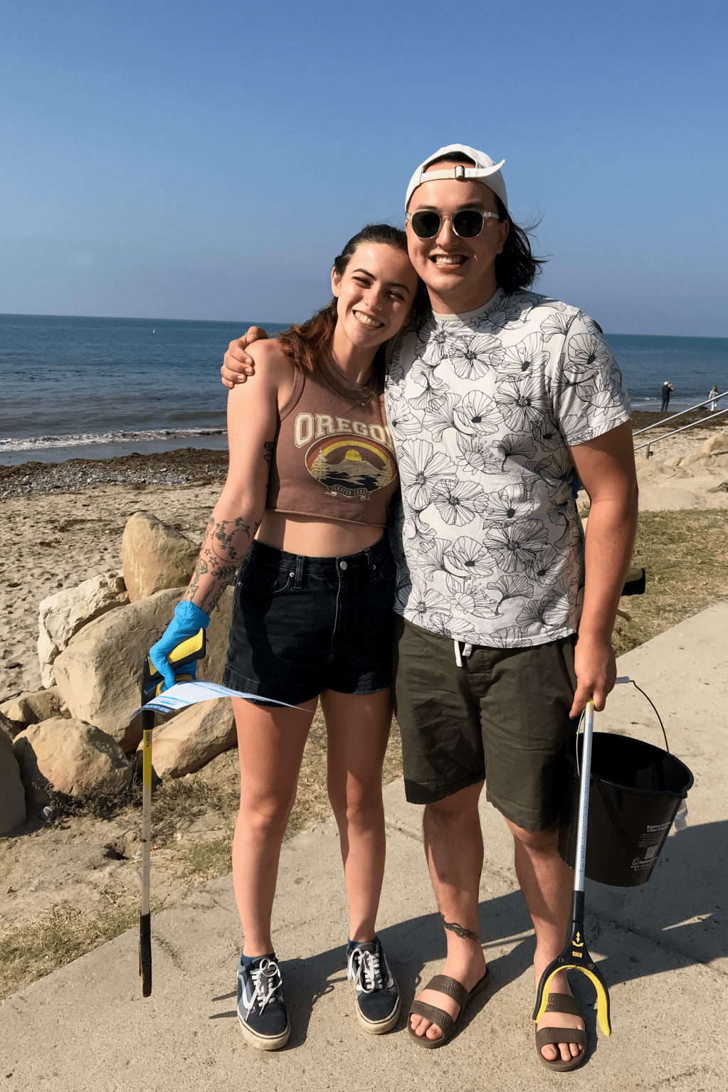 A Beautiful Day to Take Out the Trash on Santa Barbara’s Beaches - The Santa Barbara Independent