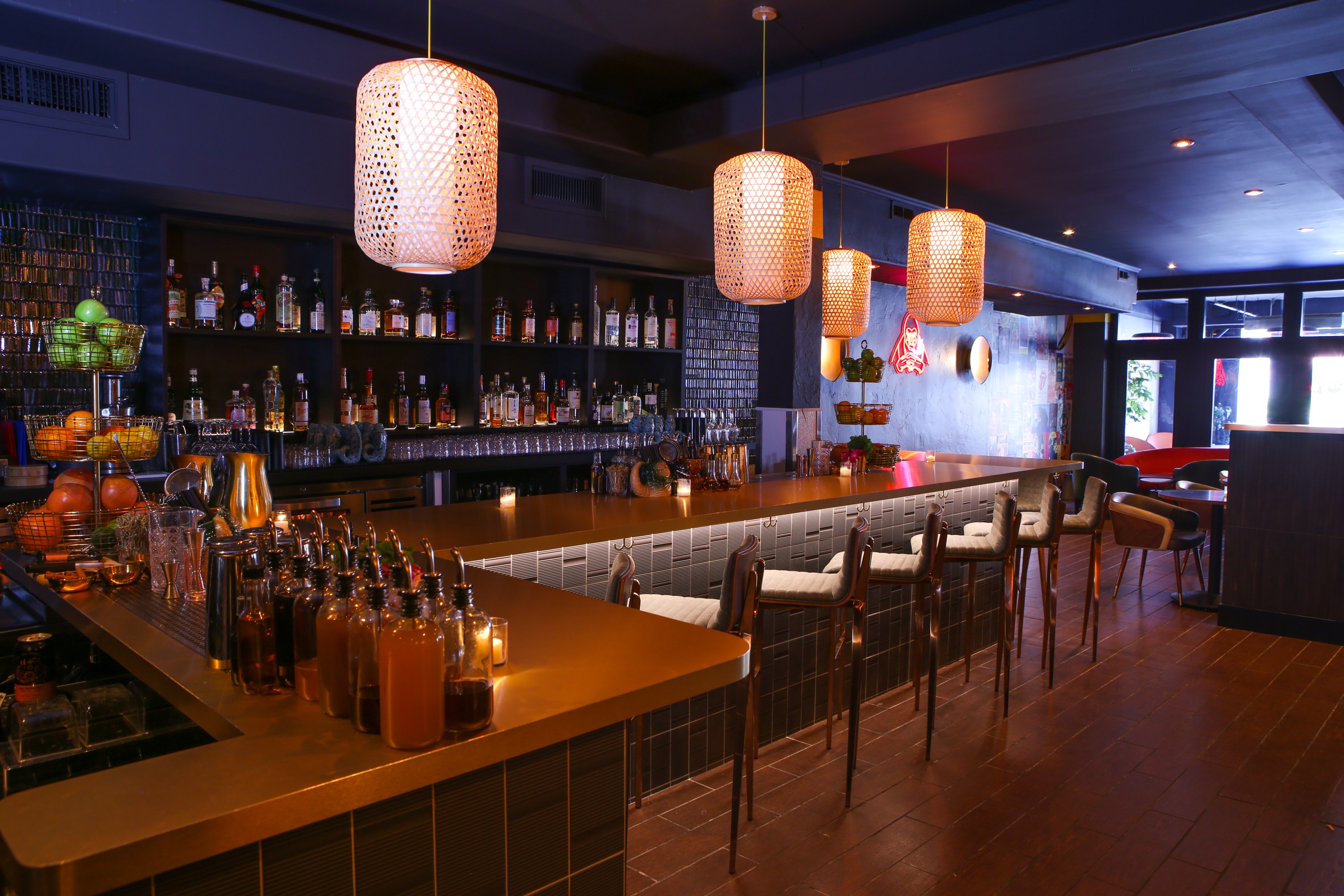 Strange Beast Deals a Winning Pair - The Santa Barbara Independent