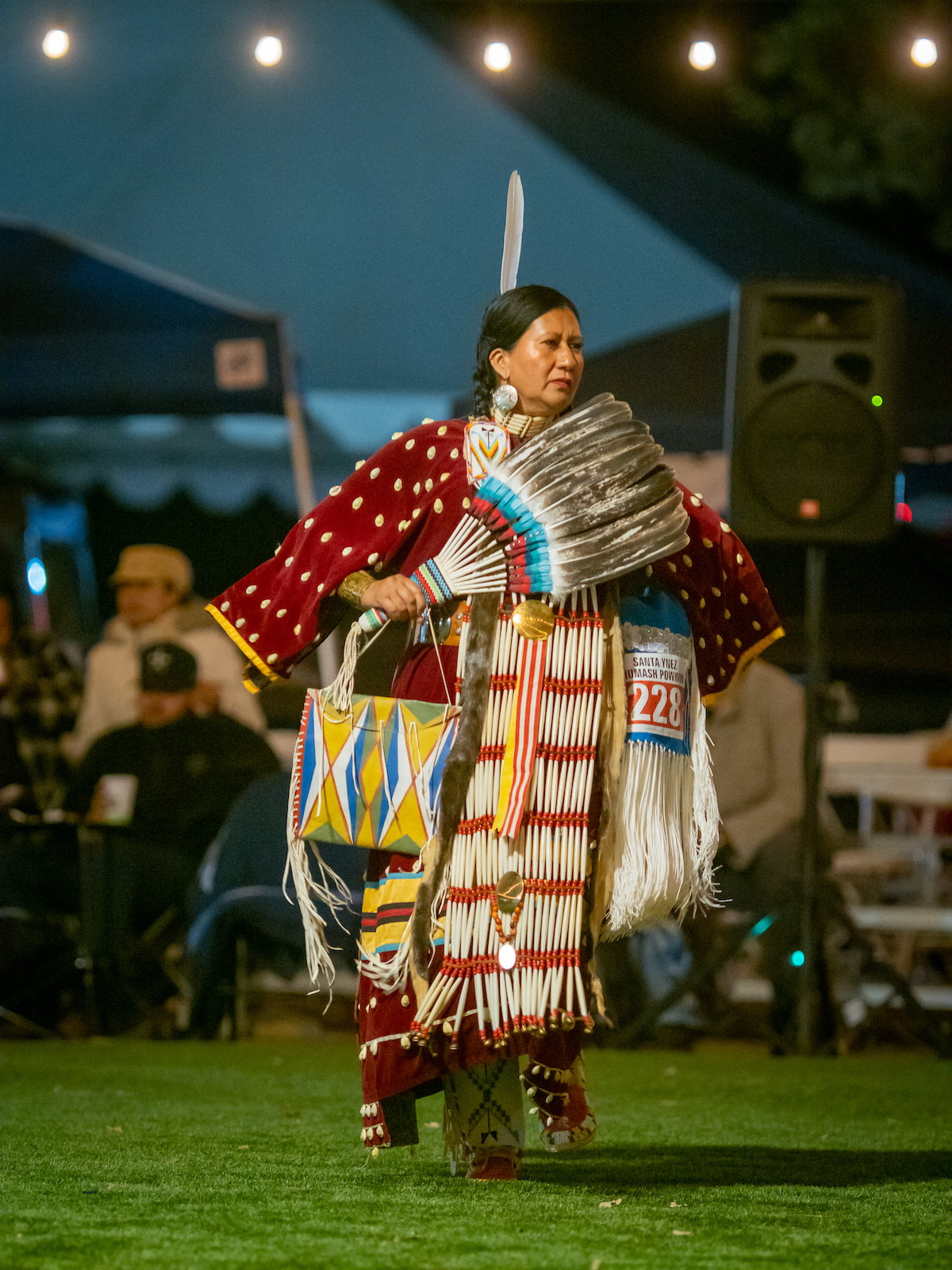 Chumash Intertribal Powwow Draws Performers from Across North America ...