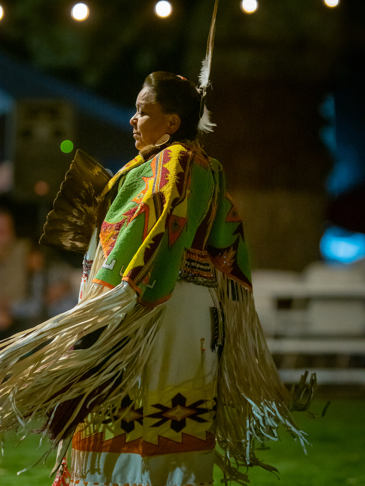Chumash Intertribal Powwow Draws Performers from Across North America ...