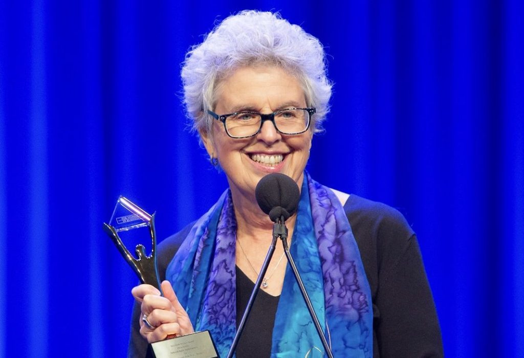 Local Business Consultant Deborah Naish Receives “Coach of the Year ...