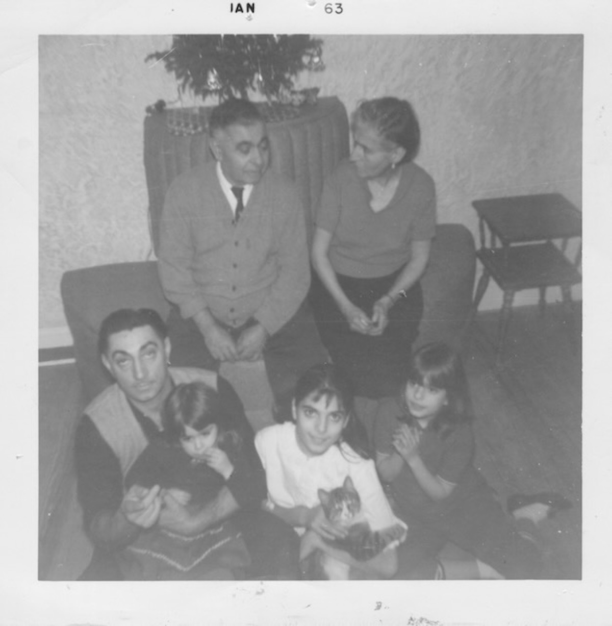 ’Tis A Season - The Santa Barbara Independent