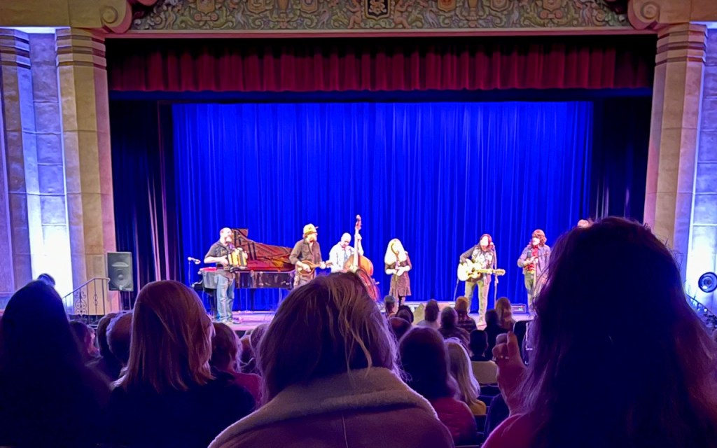 Review | The Amy Ray Band and Dar Williams Take Us on a Musical Journey ...