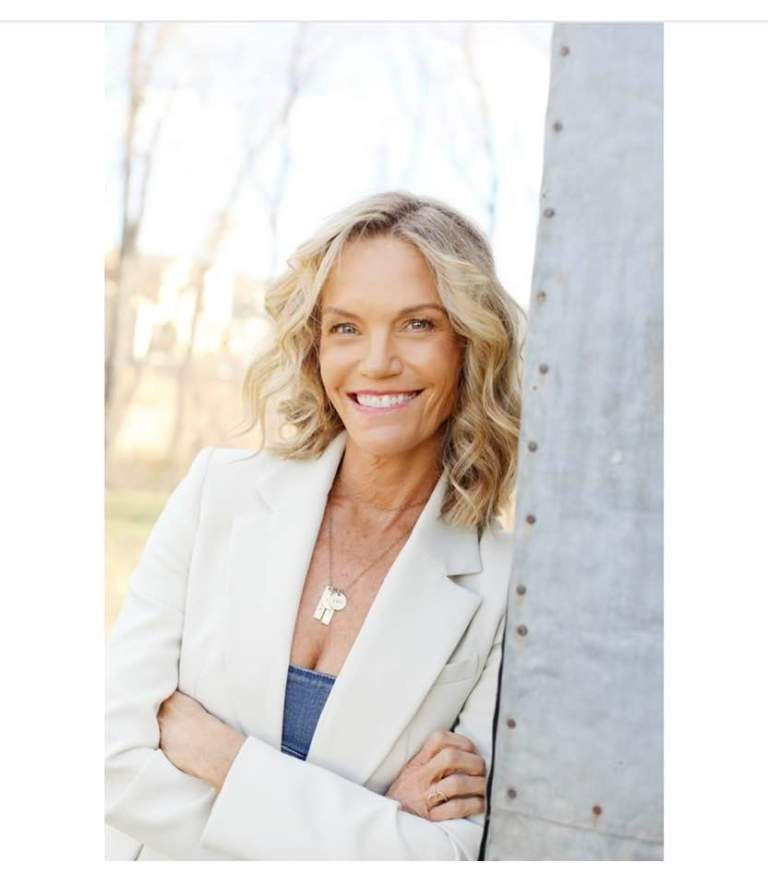 Embracing Women's Empowerment with iFLOURISH Women's Conference at The ...