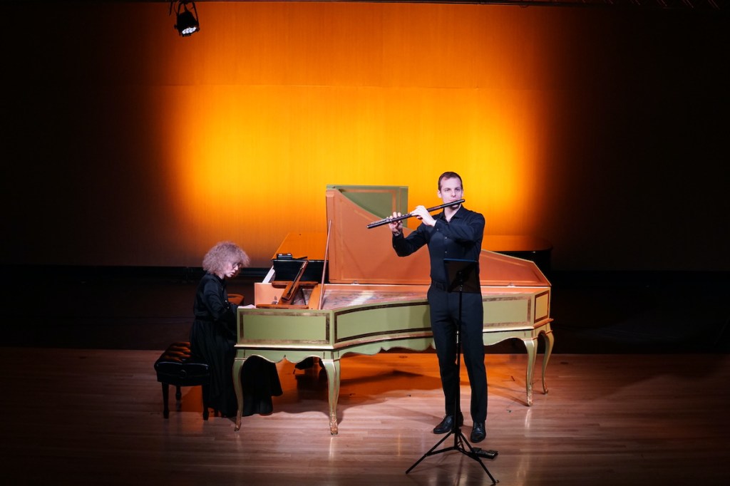 ON the Beat | Savoring Traditional Opera and Non-Traditional Violinist ...