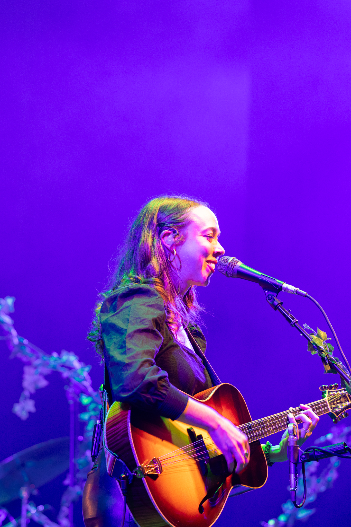 Review | Sarah Jarosz Busts Out of Bluegrass and Broadens Her Reach ...