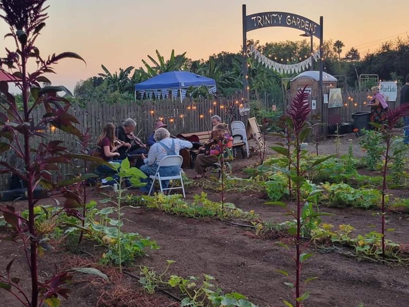 Trinity Gardens Tour - The Santa Barbara Independent