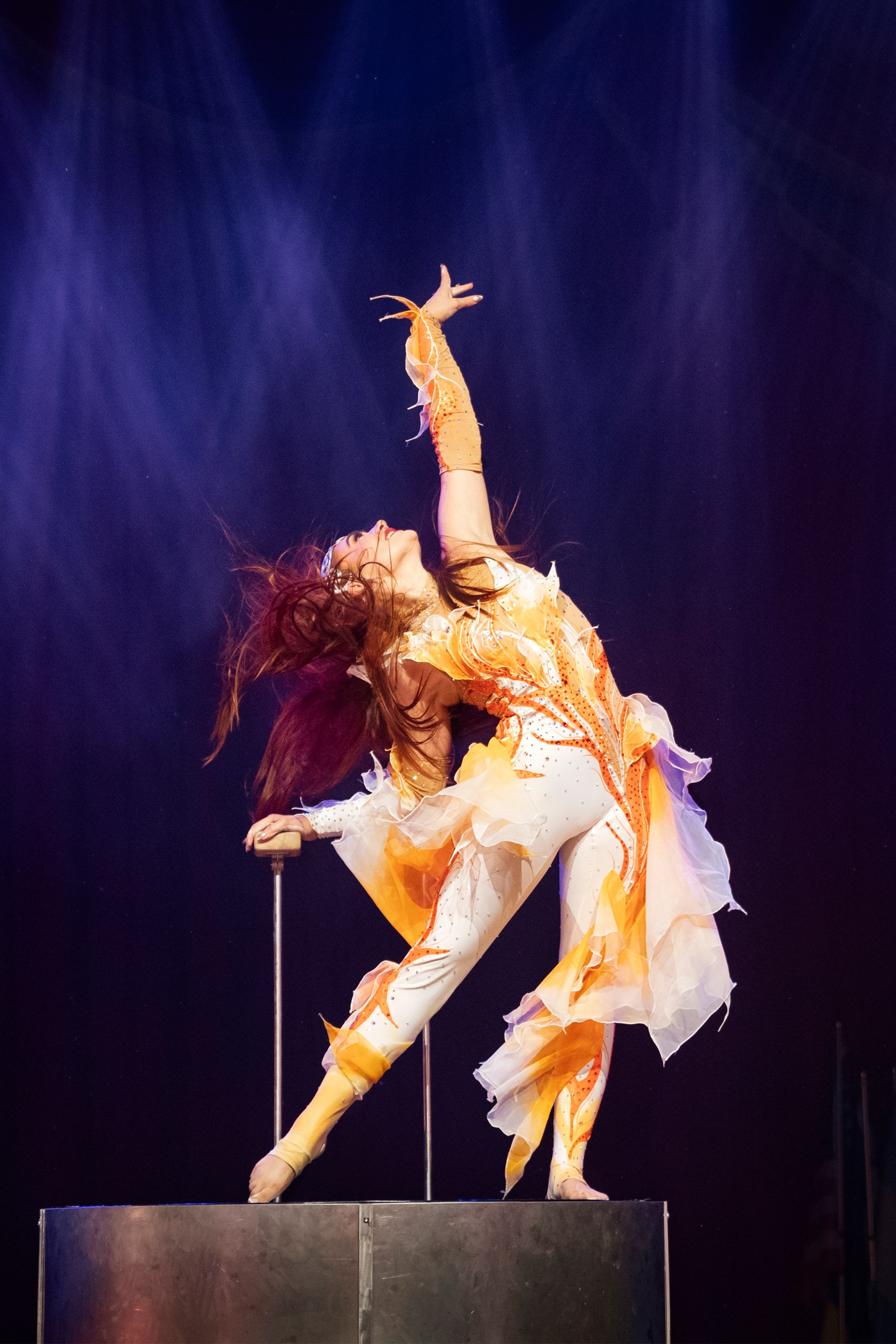 Circus Vargas Comes to Santa Barbara - The Santa Barbara Independent