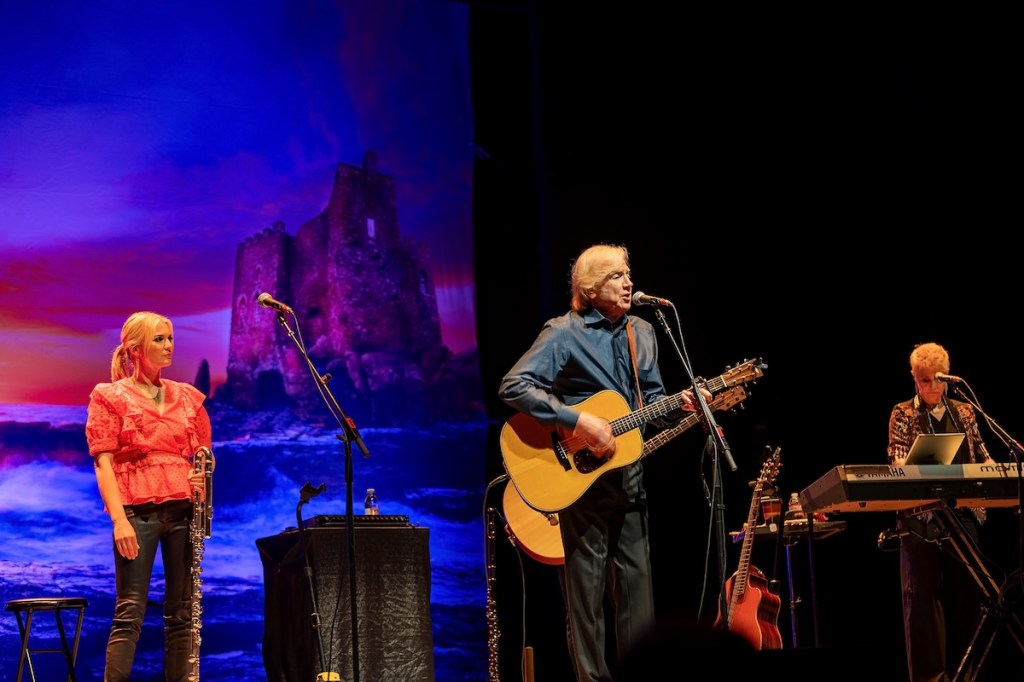 Review | Knight of White Satin Pop - The Santa Barbara Independent