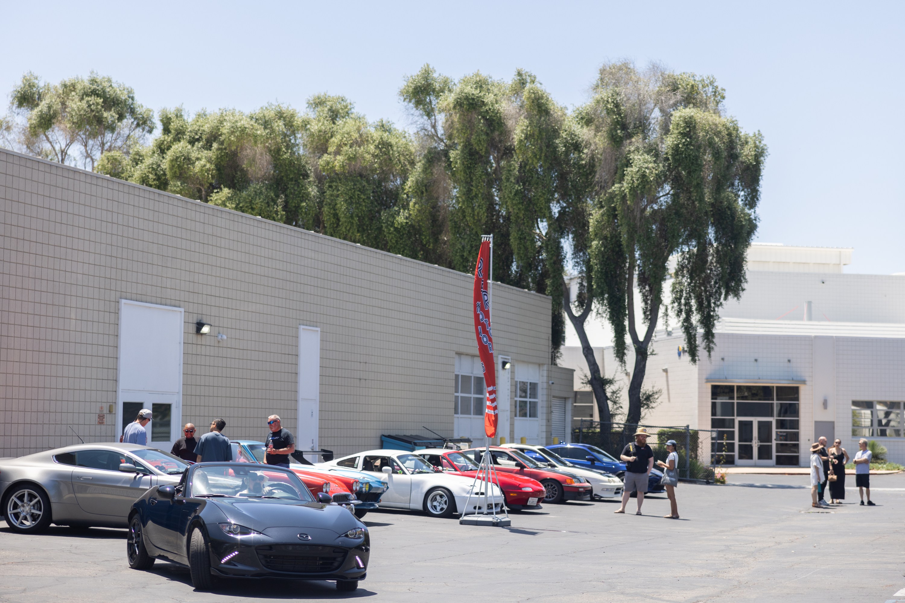 R&R Motorworks Brings Monthly Meets for Car Buffs to Goleta - The Santa ...