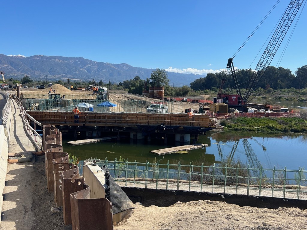State Route 217 San Jose Creek Bridge Replacement Project Continues ...