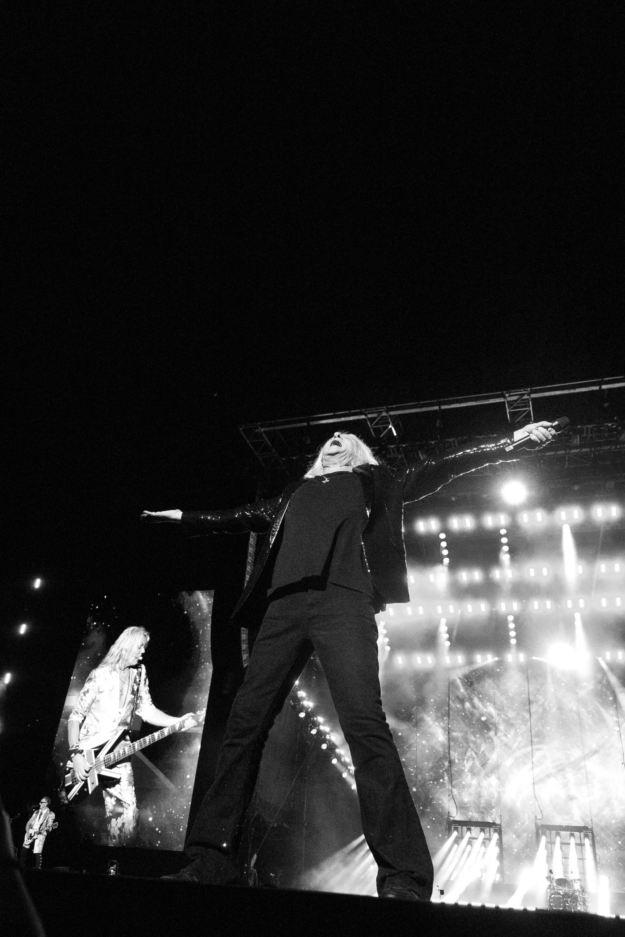 Review | In the Presence of Legends: Reliving the Glory Days with Steve ...