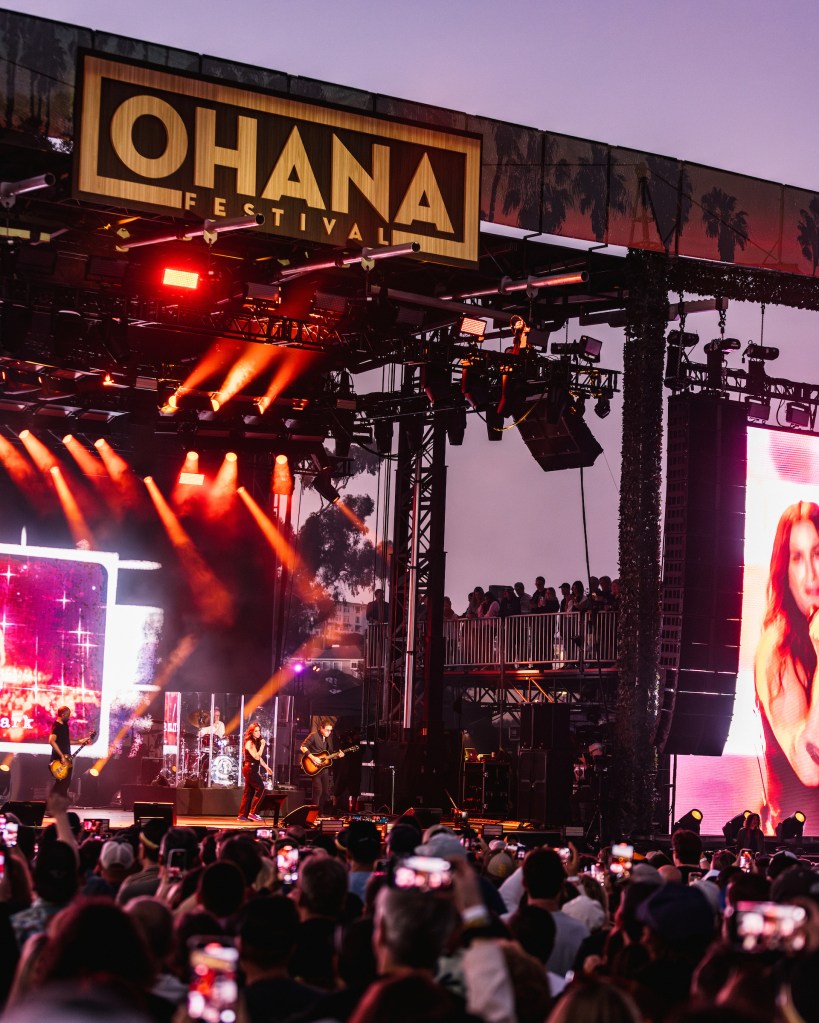 Review | ‘Ohana’ Means Family Fun with Freddie’s Crew - The Santa ...