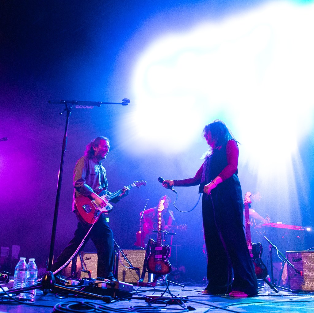 Review | The Future Bodes Bright for Bôa - The Santa Barbara Independent