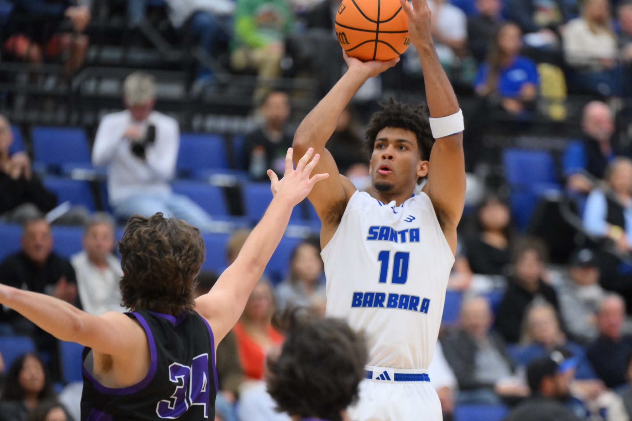 Newcomers Shine for UC Santa Barbara Men's Basketball in 96-47 Rout of ...