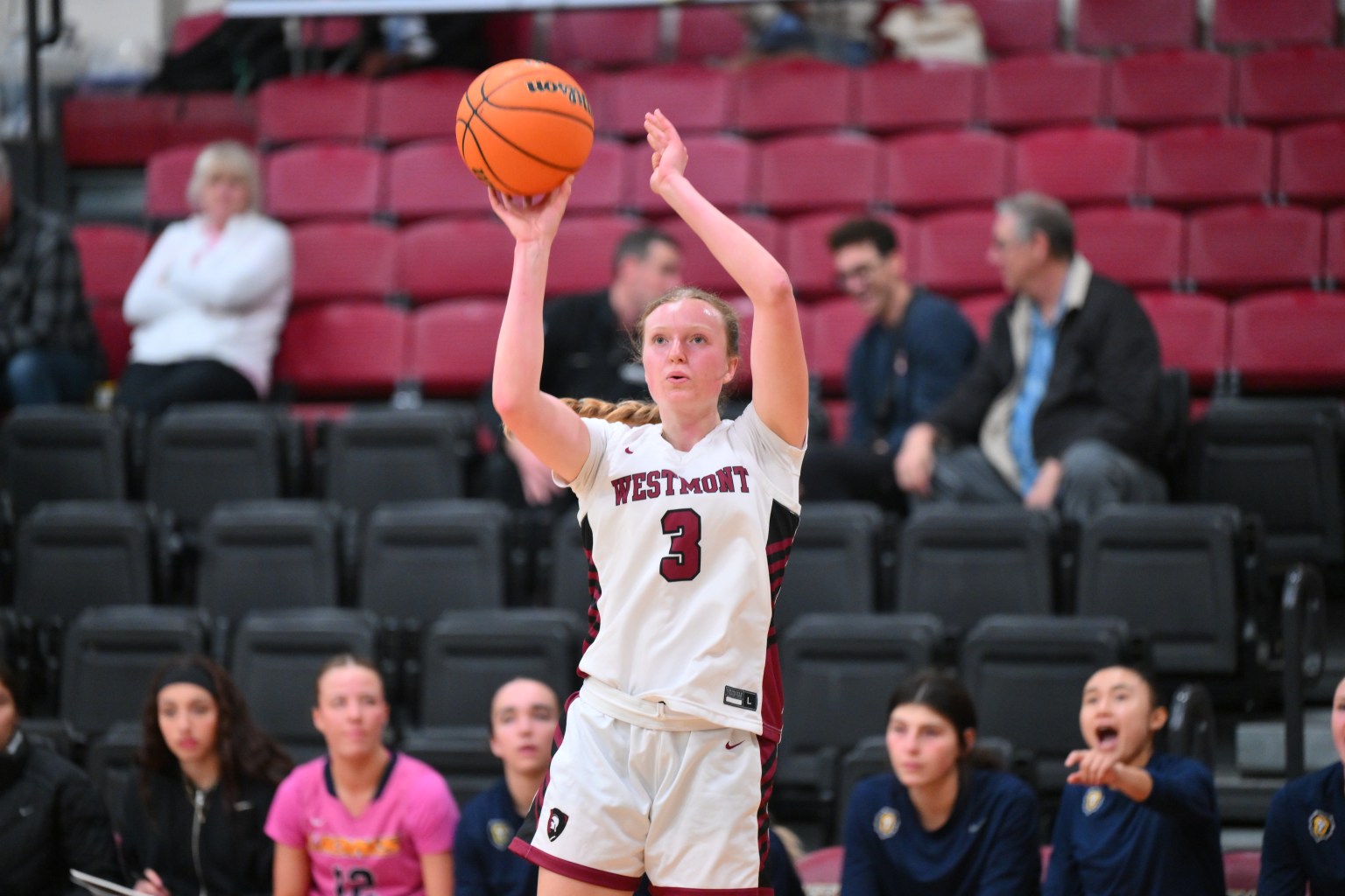 Adrian McIntyre Breaks Westmont Scoring Record in 68-65 Victory over ...