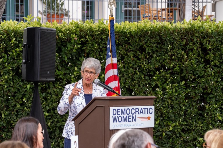 Cory Booker Electrifies Crowd at Democratic Women of Santa Barbara ...